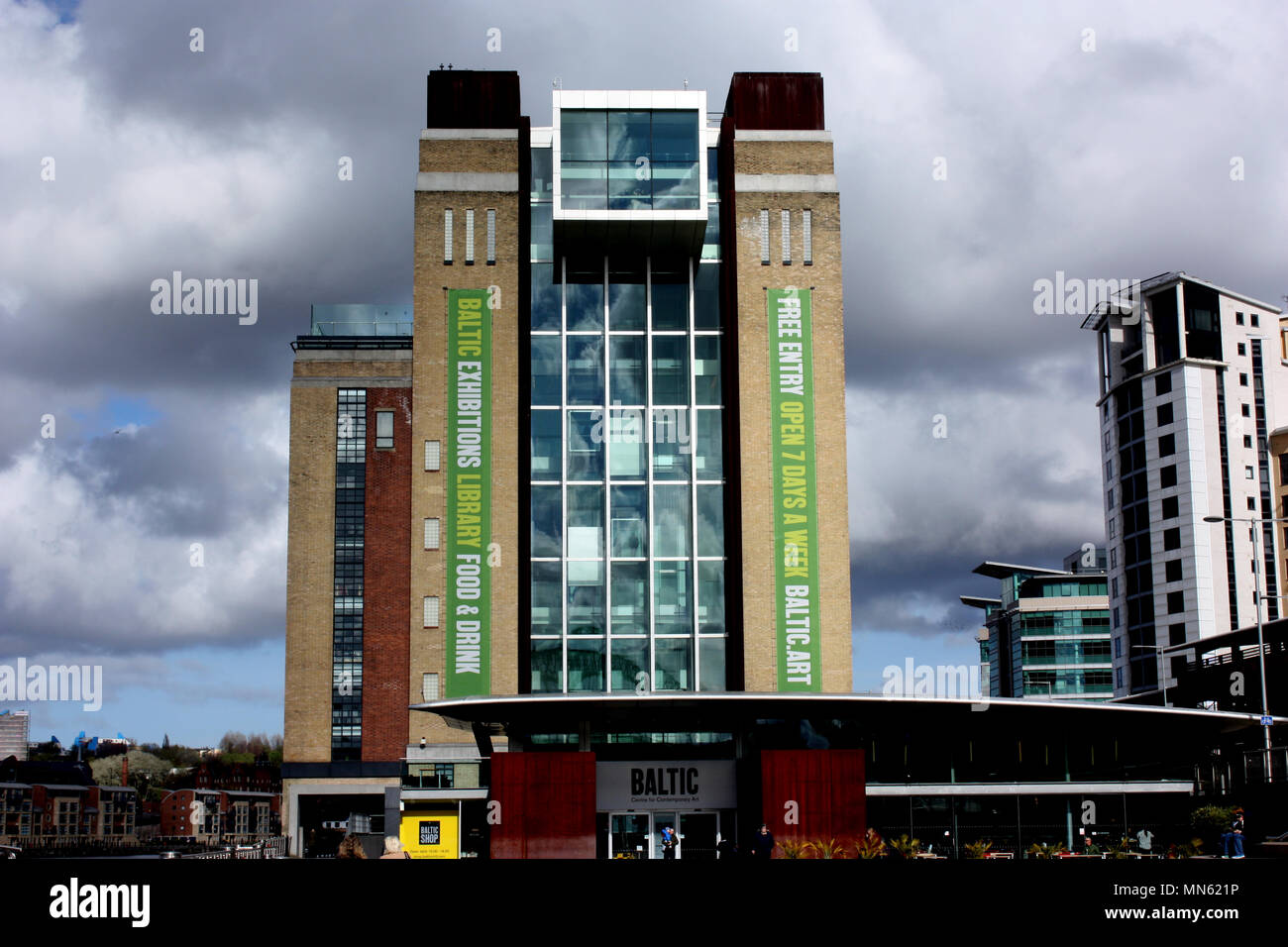 The Baltic Centre for Contemporary Art by the River Tyne in Gateshead ...