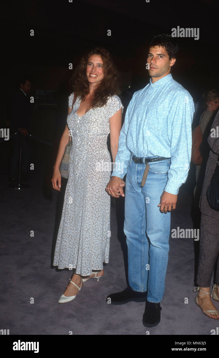 Mimi rogers hi-res stock photography and images - Alamy