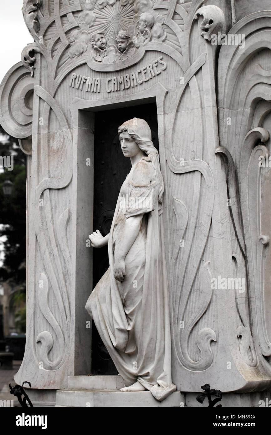 Art deco gravestone hi-res stock photography and images - Alamy