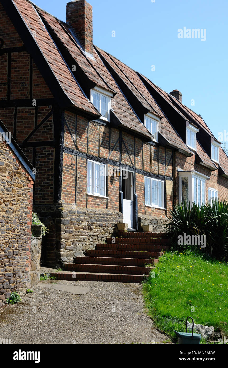 Great brickhill hi-res stock photography and images - Alamy