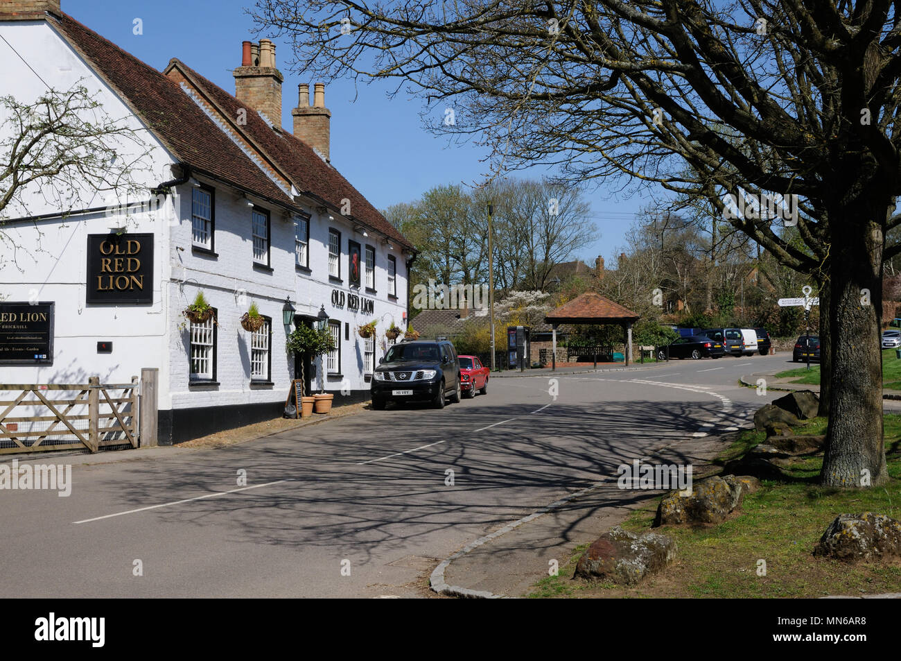 Old Red Lion, Great Brickhill, Buckinghamshire Stock Photo - Alamy
