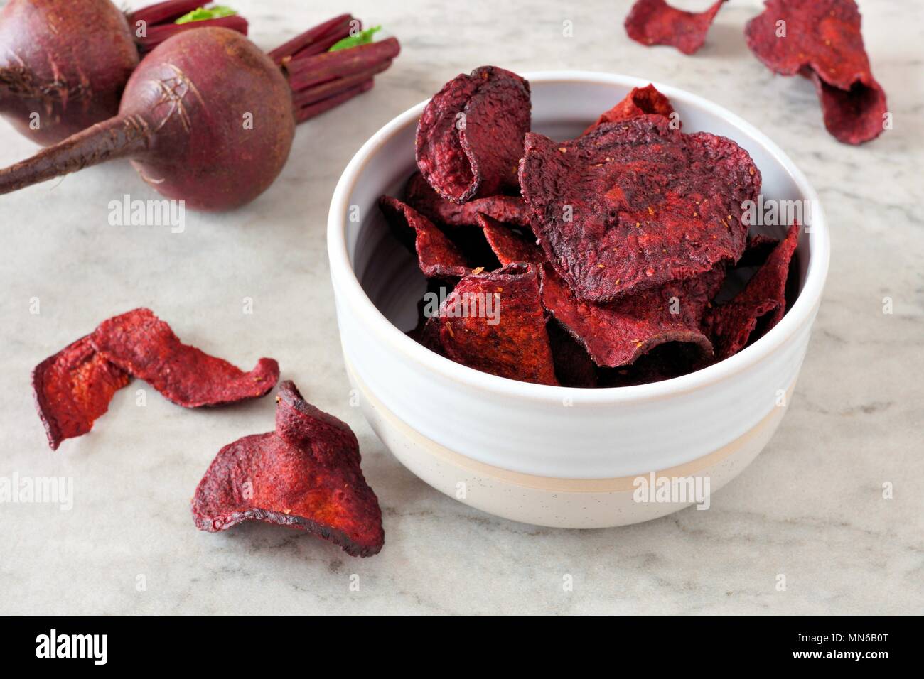 Stone white marble chips hi-res stock photography and images - Alamy