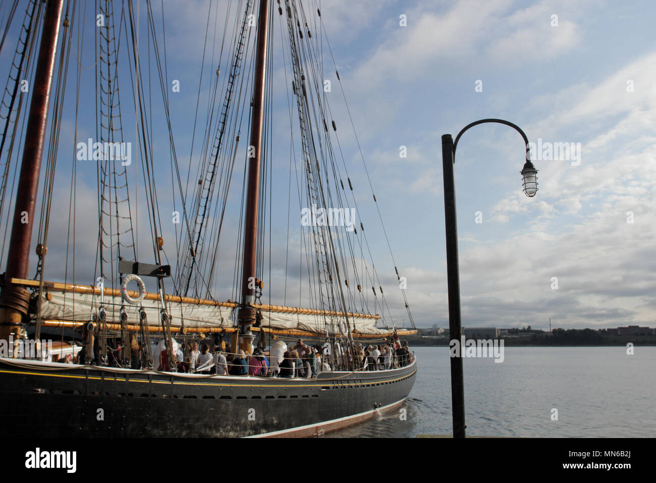 Halifax waterfront schooner hi-res stock photography and images - Alamy