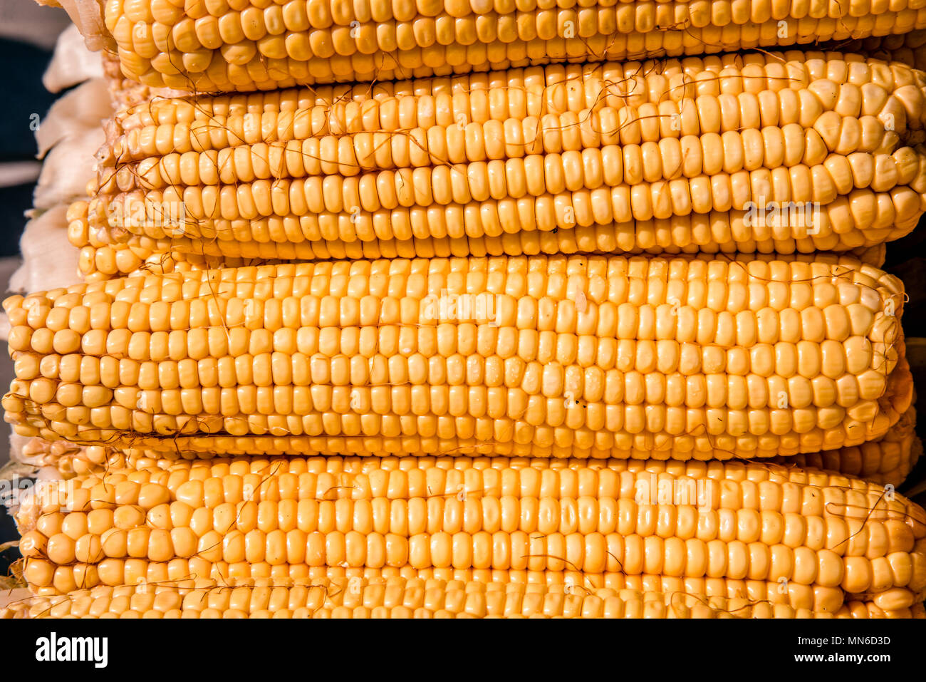 Boiled corns street market hi-res stock photography and images - Alamy