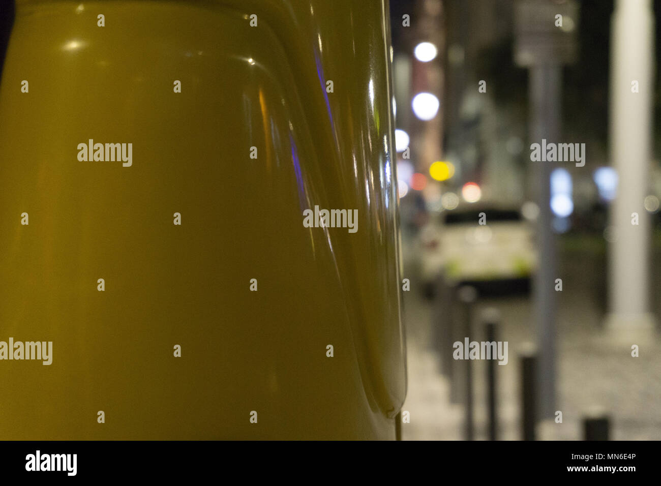 Bus traffic queue hi-res stock photography and images - Alamy