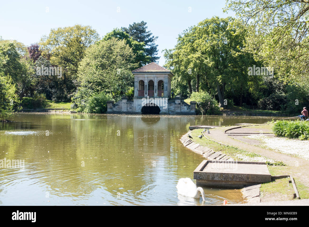 Birkenhead park boathouse hi-res stock photography and images - Alamy