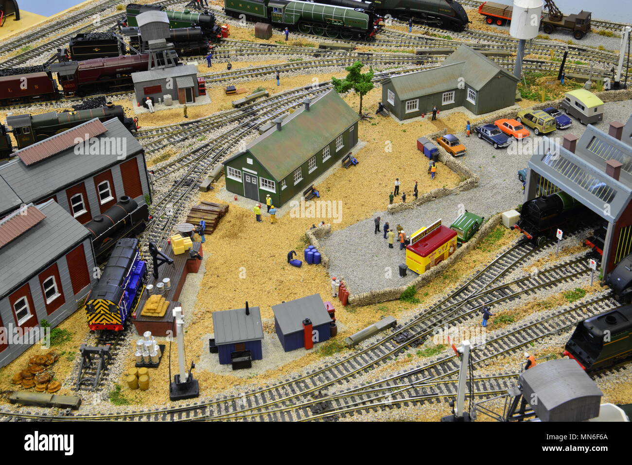 Desert model railroad hi-res stock photography and images - Alamy
