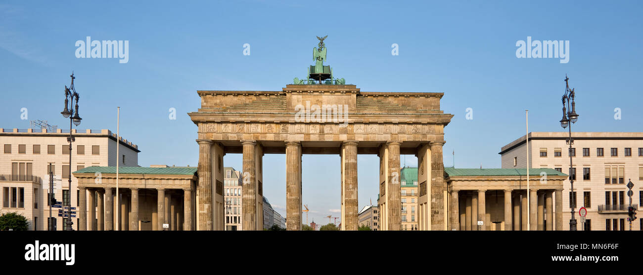 History of brandenburg gate hi-res stock photography and images - Alamy
