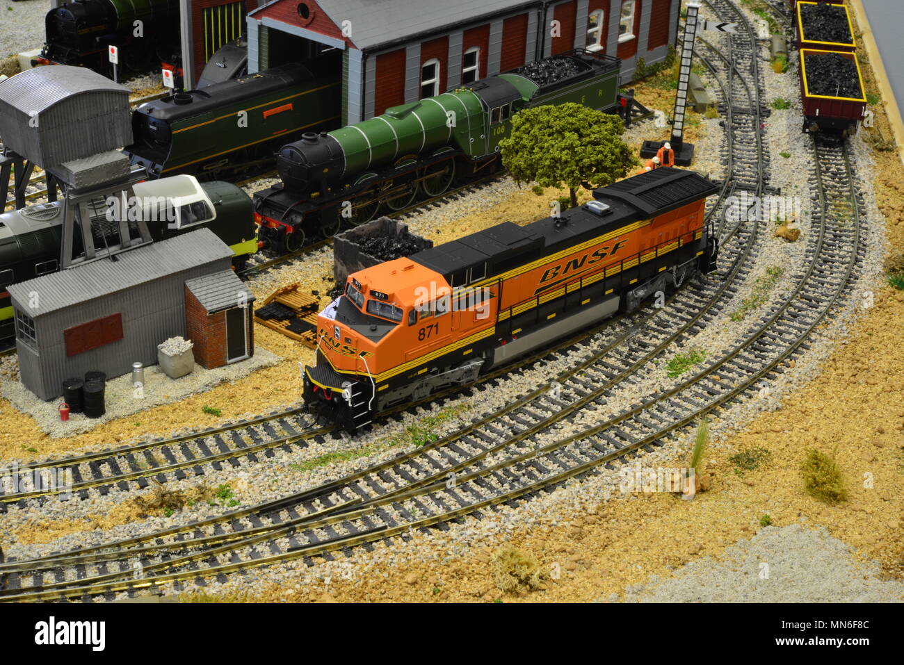 Massive scale model hi-res stock photography and images - Alamy