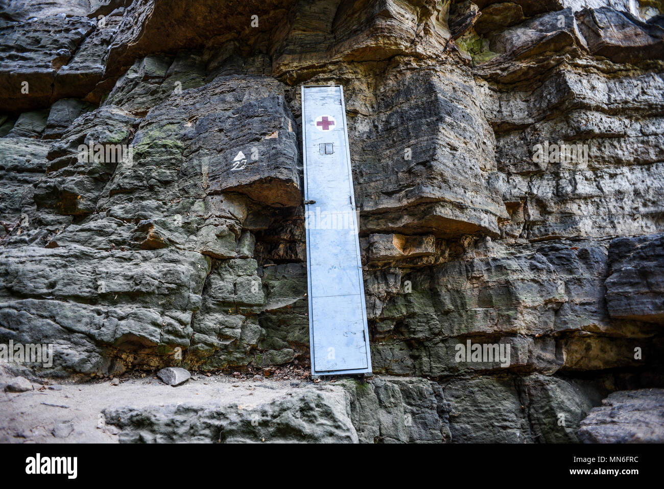 First aid box. Sandstone rocks in the Czech Switzerland Stock Photo - Alamy