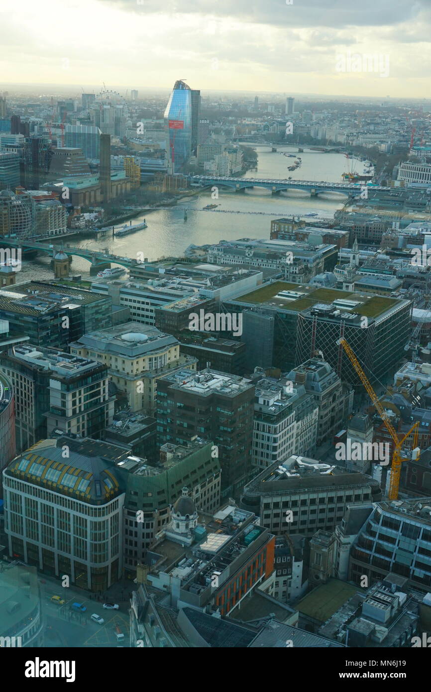 London areal hi-res stock photography and images - Alamy