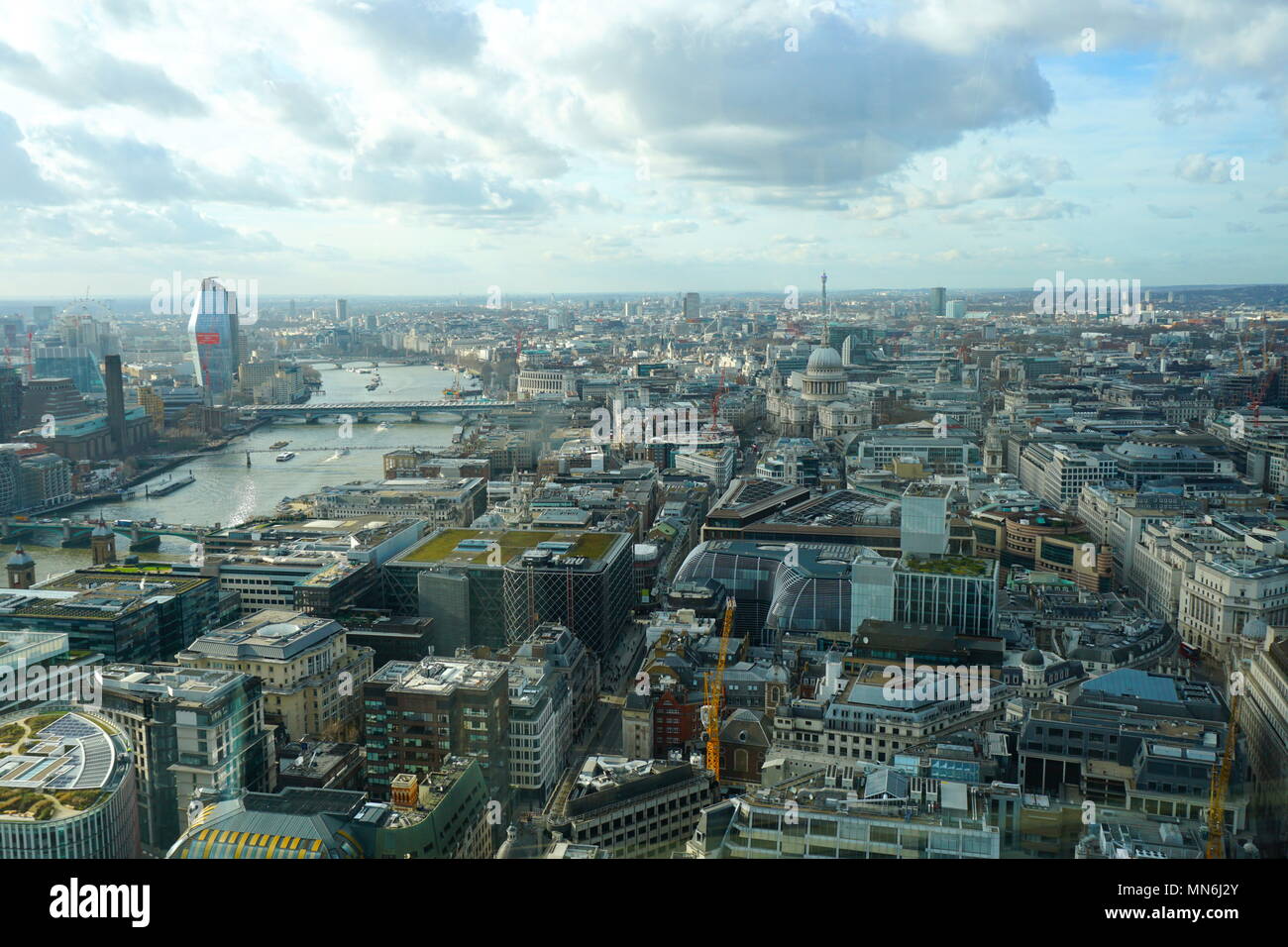 London areal hi-res stock photography and images - Alamy