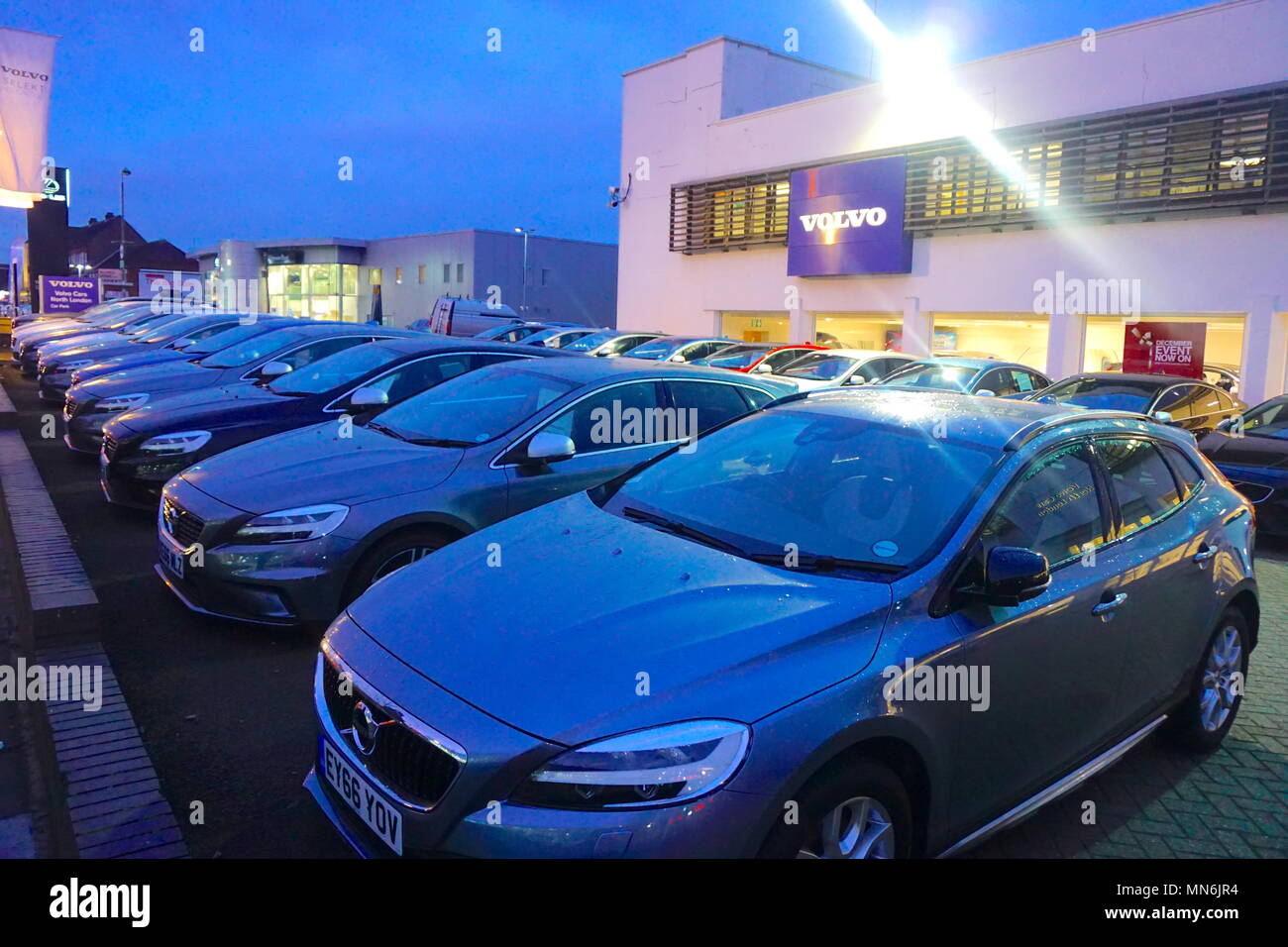 Volvo dealership uk hi-res stock photography and images - Alamy