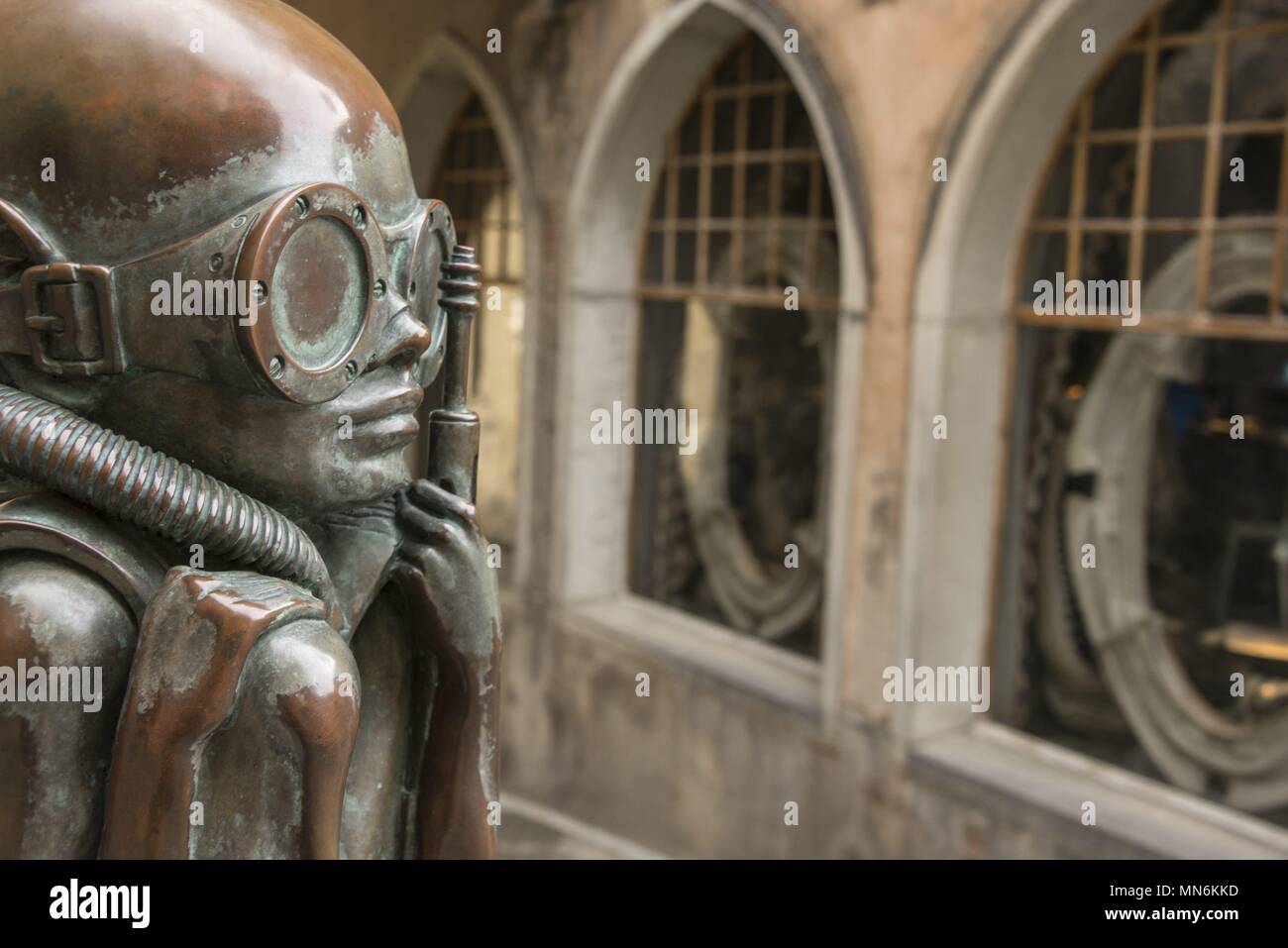 Giger aliens hi-res stock photography and images - Alamy