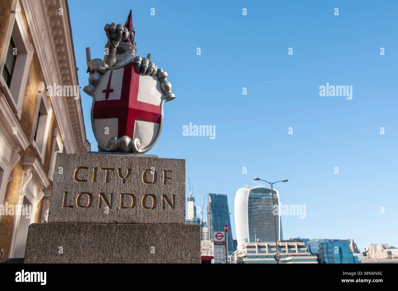 Marker for the City of London at London Bridge Stock Photo - Alamy