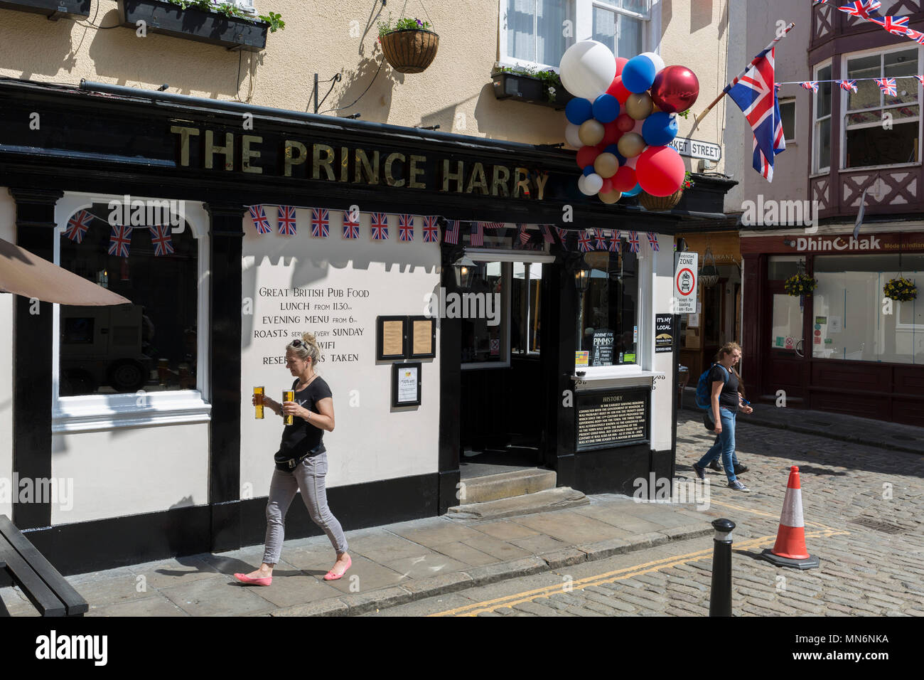 Prince harry bar hi-res stock photography and images - Alamy