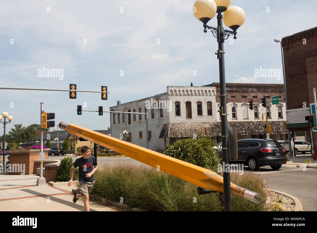 Worlds largest pencil hi-res stock photography and images - Alamy