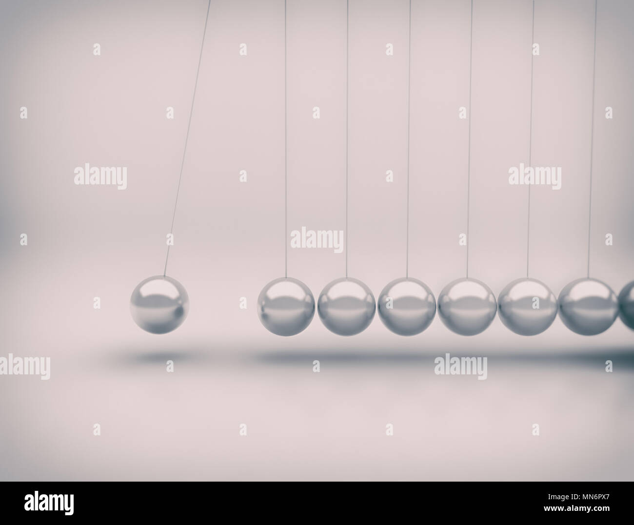 Newtons Cradle In Motion Newton's Cradle | Science Decor