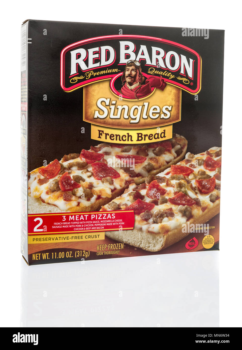 Red baron frozen cheese pizza hi-res stock photography and images - Alamy
