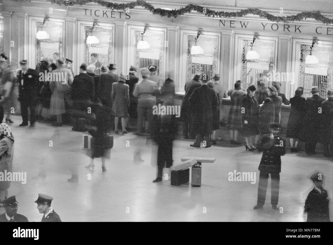 December 1941 hi-res stock photography and images - Alamy