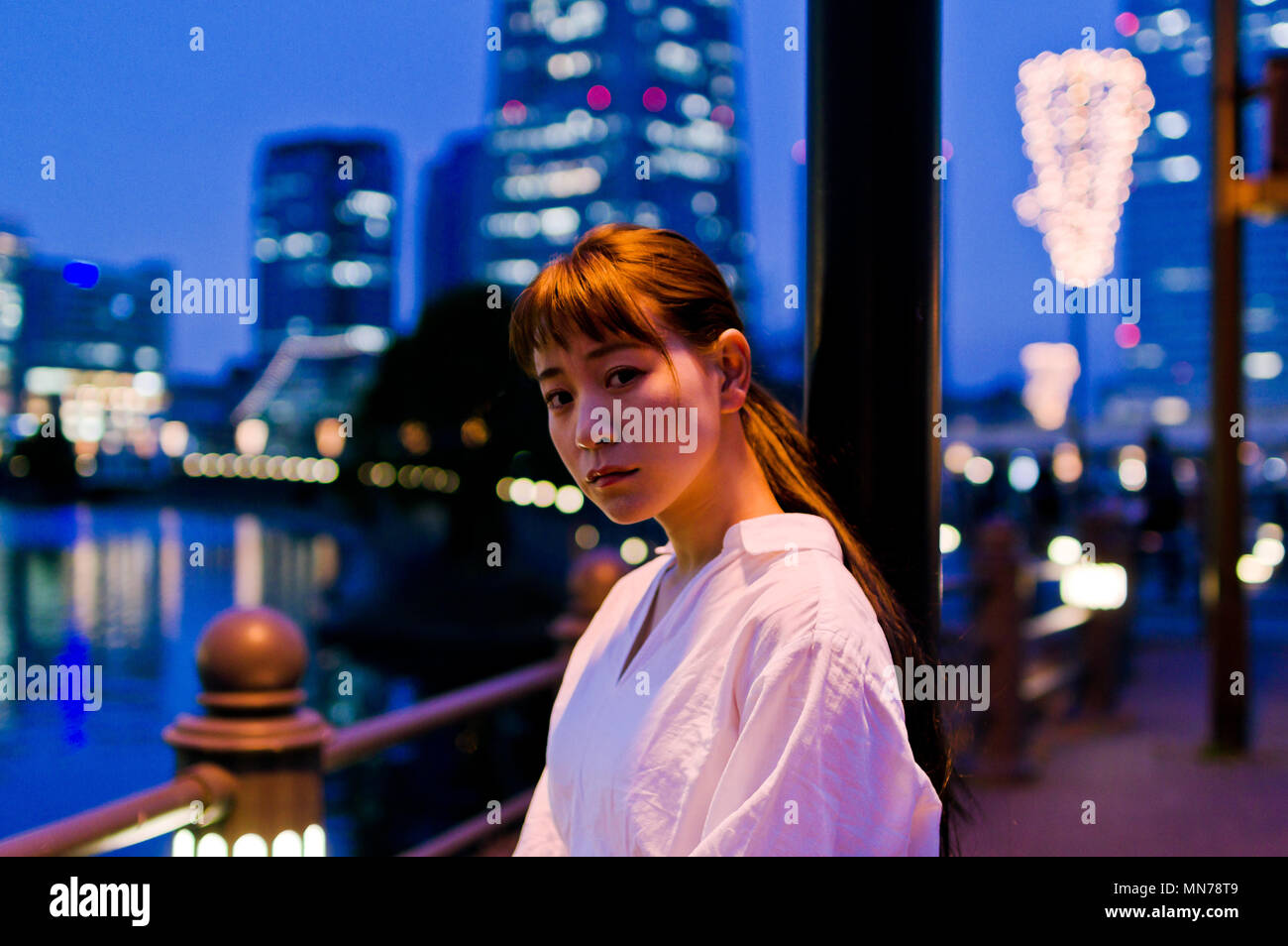 Lingering hi-res stock photography and images - Alamy