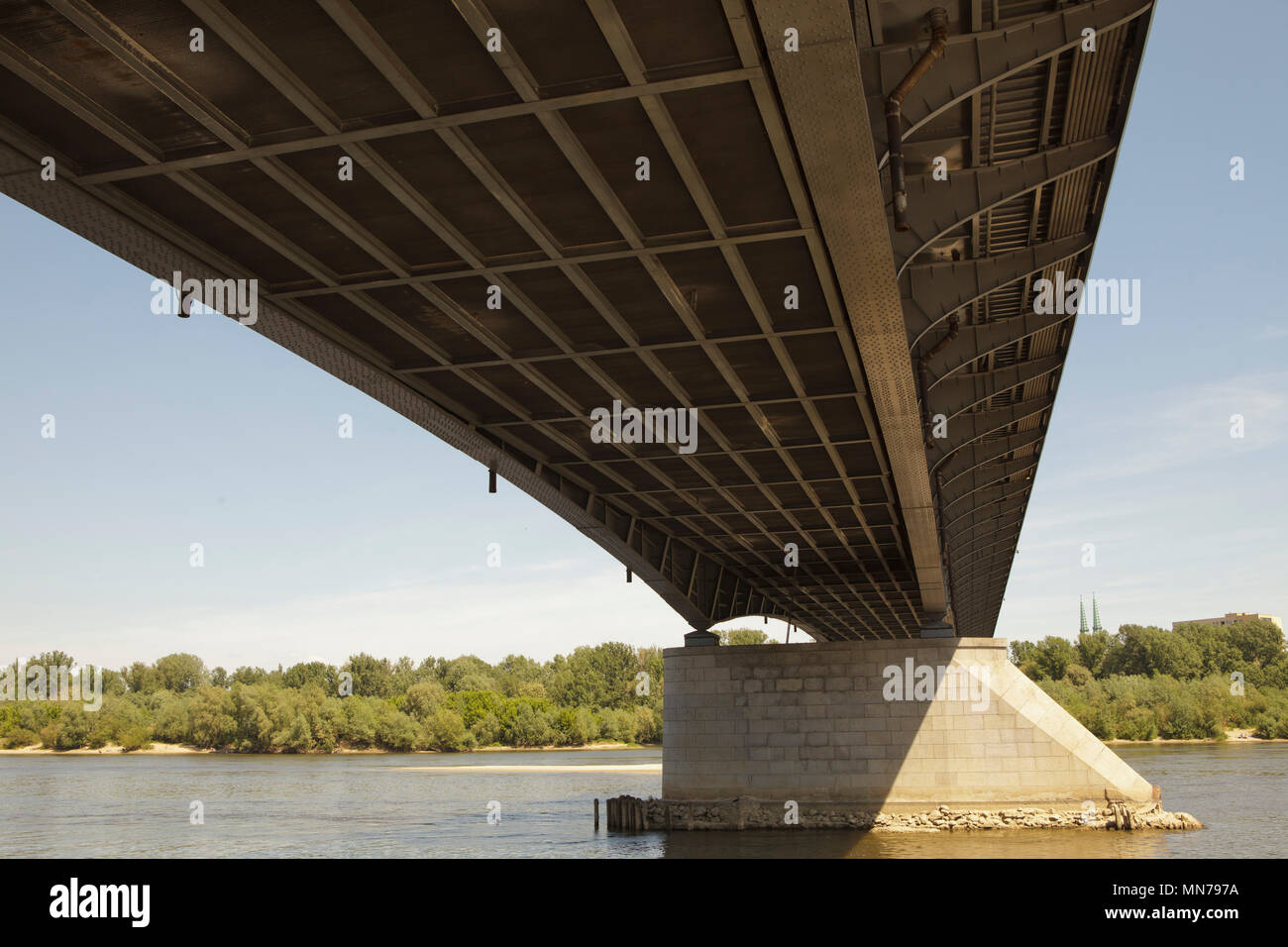 Steel bridge construction hi-res stock photography and images - Alamy