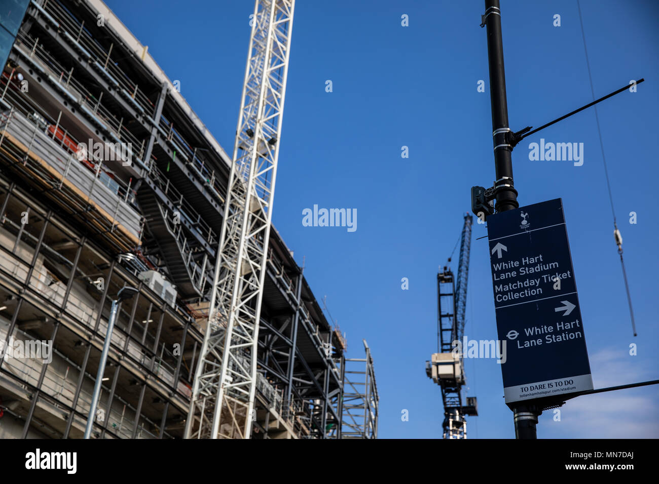Tottenham hotspur new stadium construction hi-res stock photography and ...