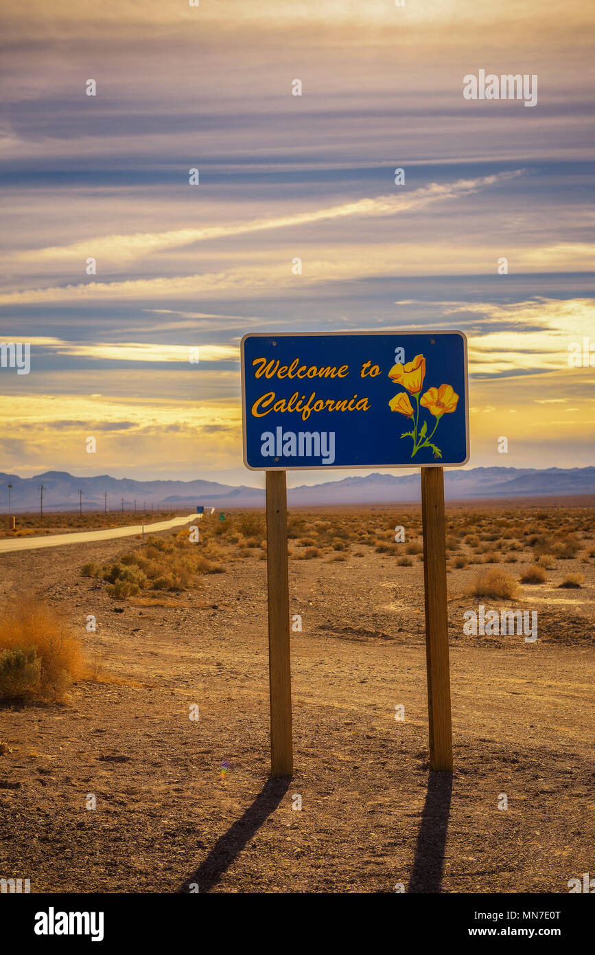Welcome to california sign hi-res stock photography and images - Alamy