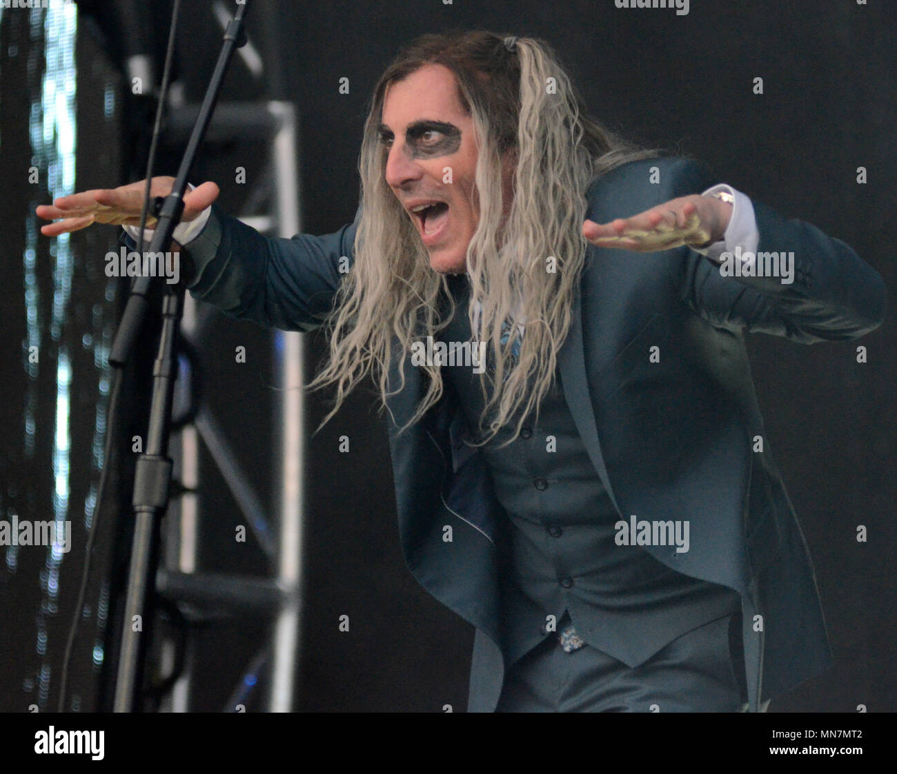 Somerset, Wisconsin, USA. 12th May, 2018. Lead singer Maynard James ...