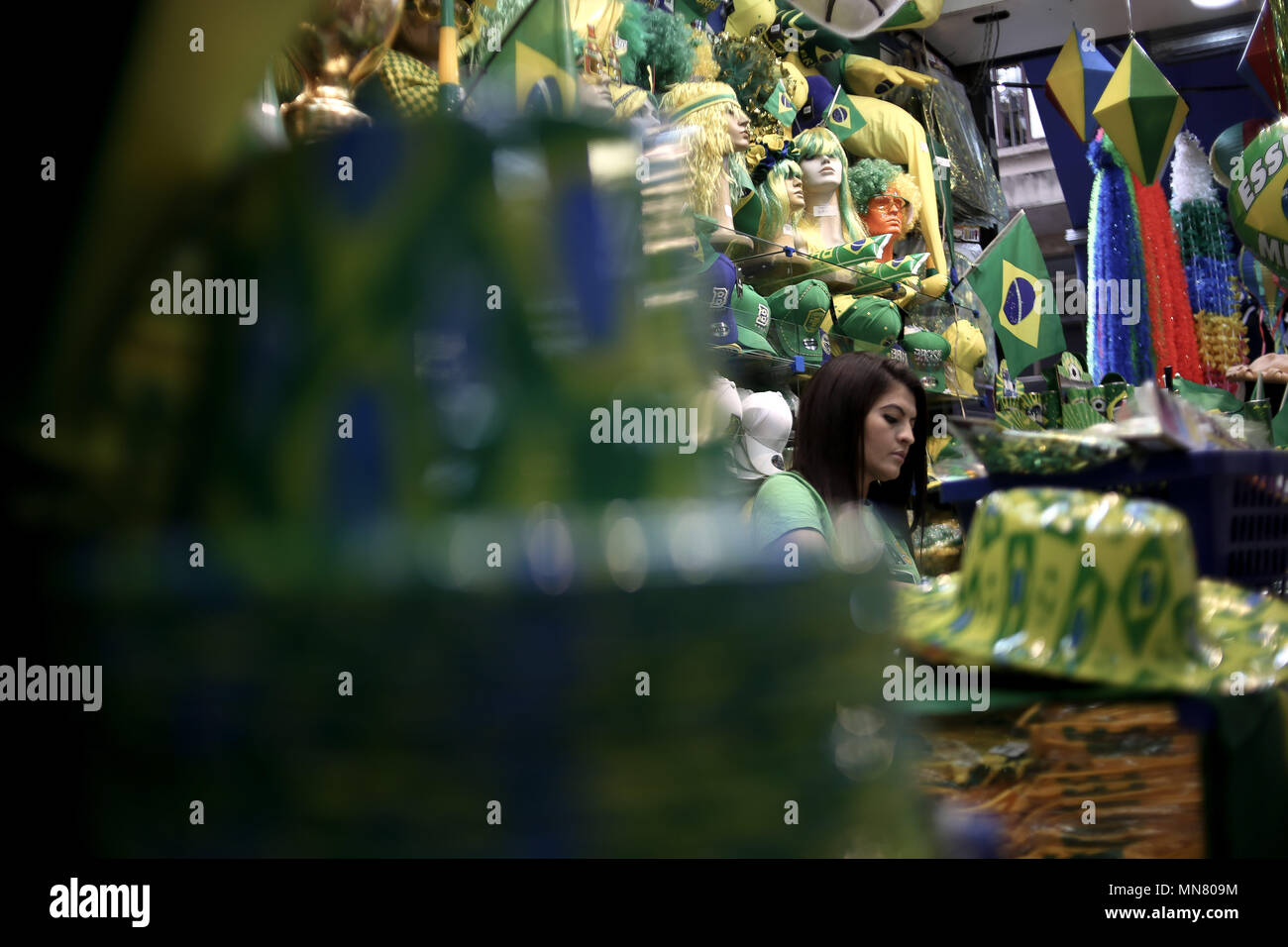 Sao Paulo, Brazil. 15th May, 2018. props with national colors are seen ...