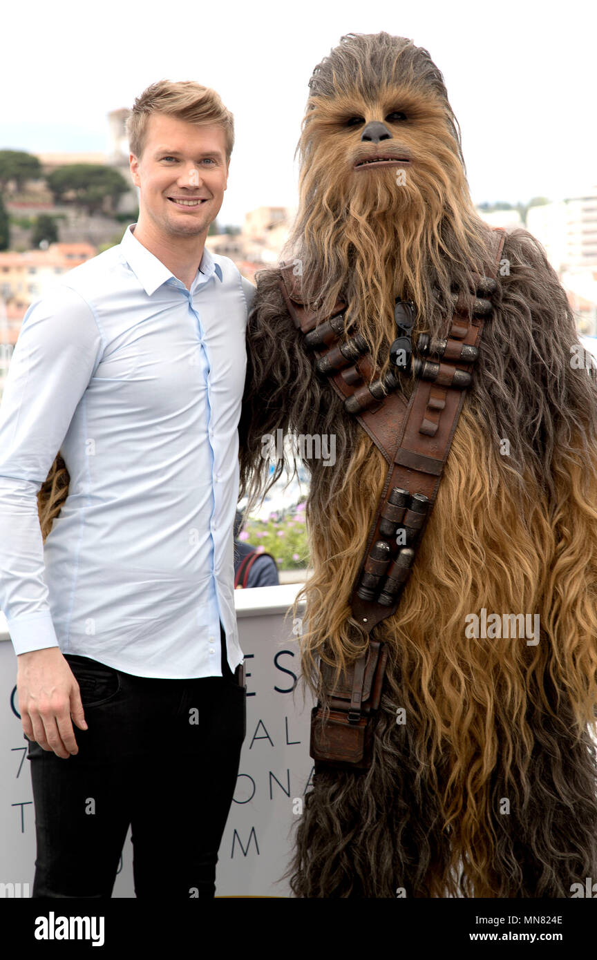 Cannes, France. 15th May 2018. Joonas Suotamo and Chewbacca at the ...