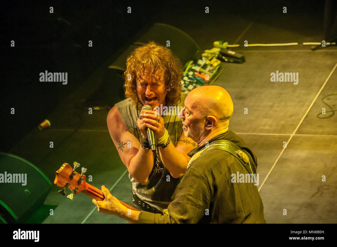 Nazareth band hi-res stock photography and images - Alamy
