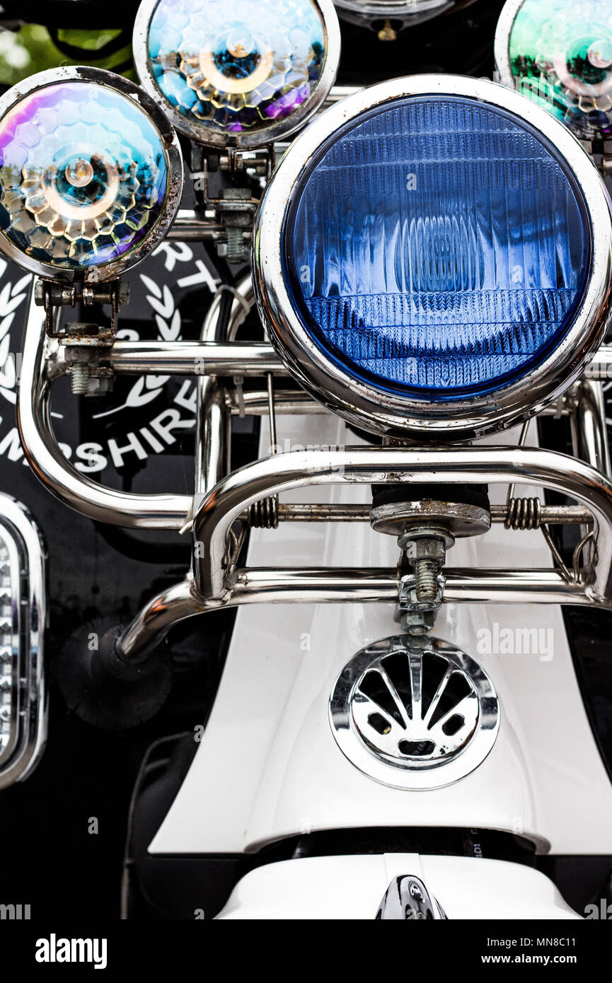 Mods and rockers scooter throwback hi-res stock photography and images ...