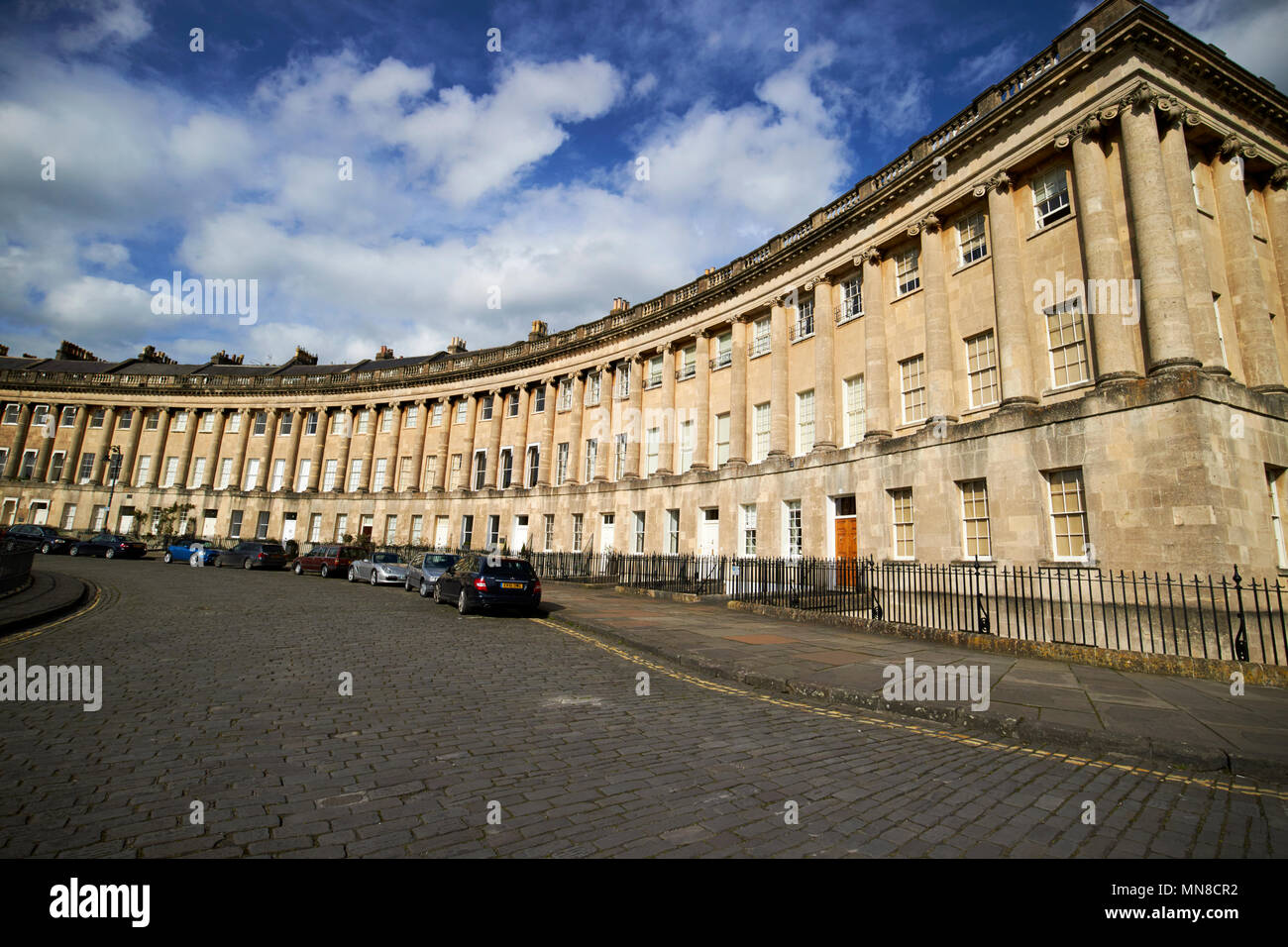 Georgian houses bath hi-res stock photography and images - Alamy