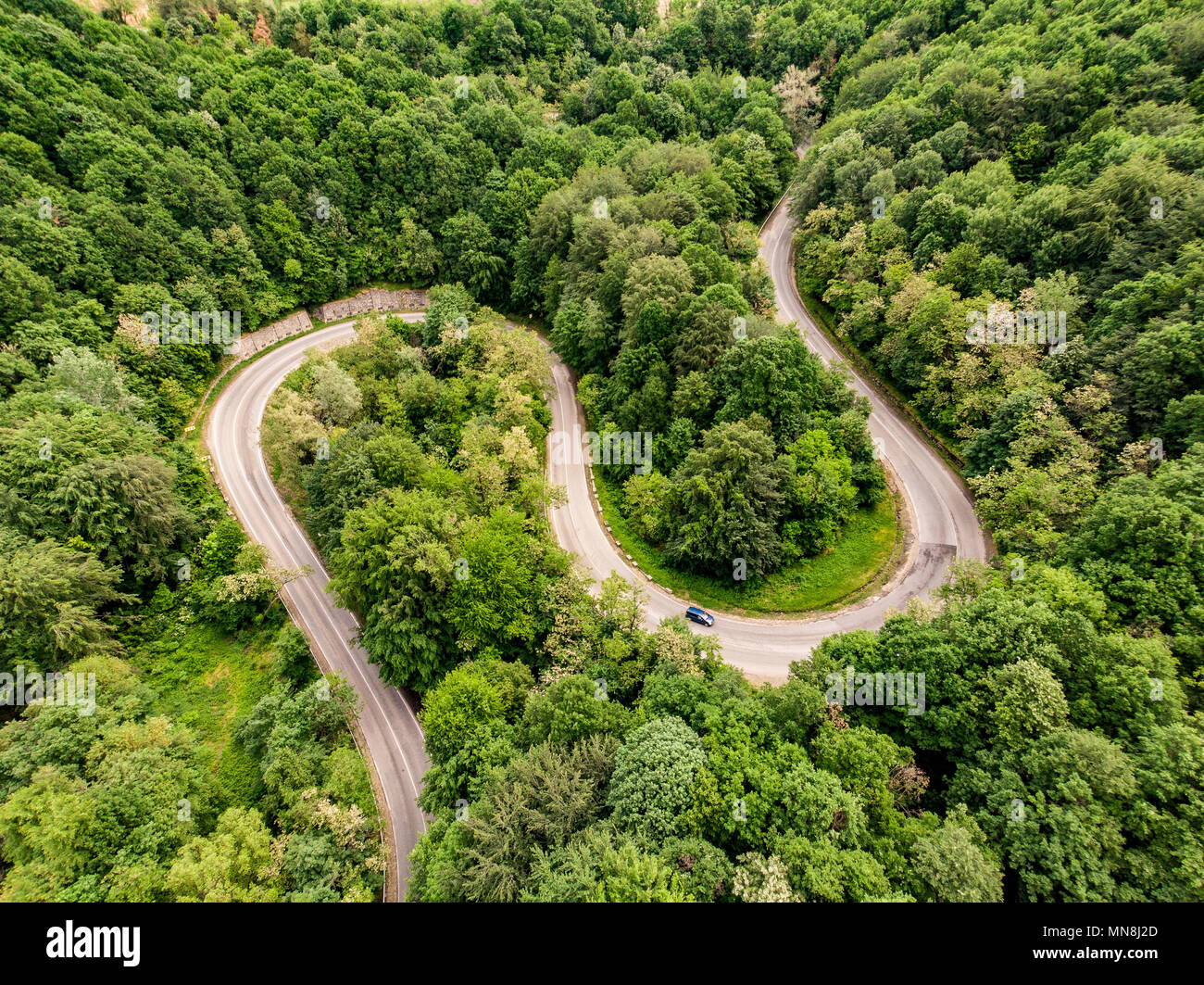 Winding highway hi-res stock photography and images - Alamy