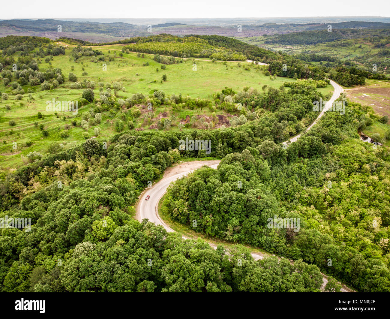 Drive trough hi-res stock photography and images - Alamy