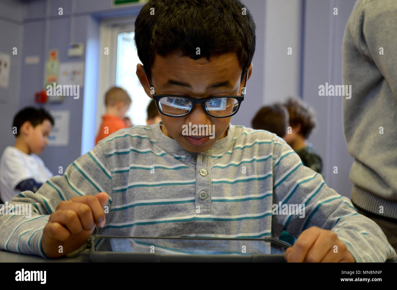 Diverse learning hi-res stock photography and images - Alamy