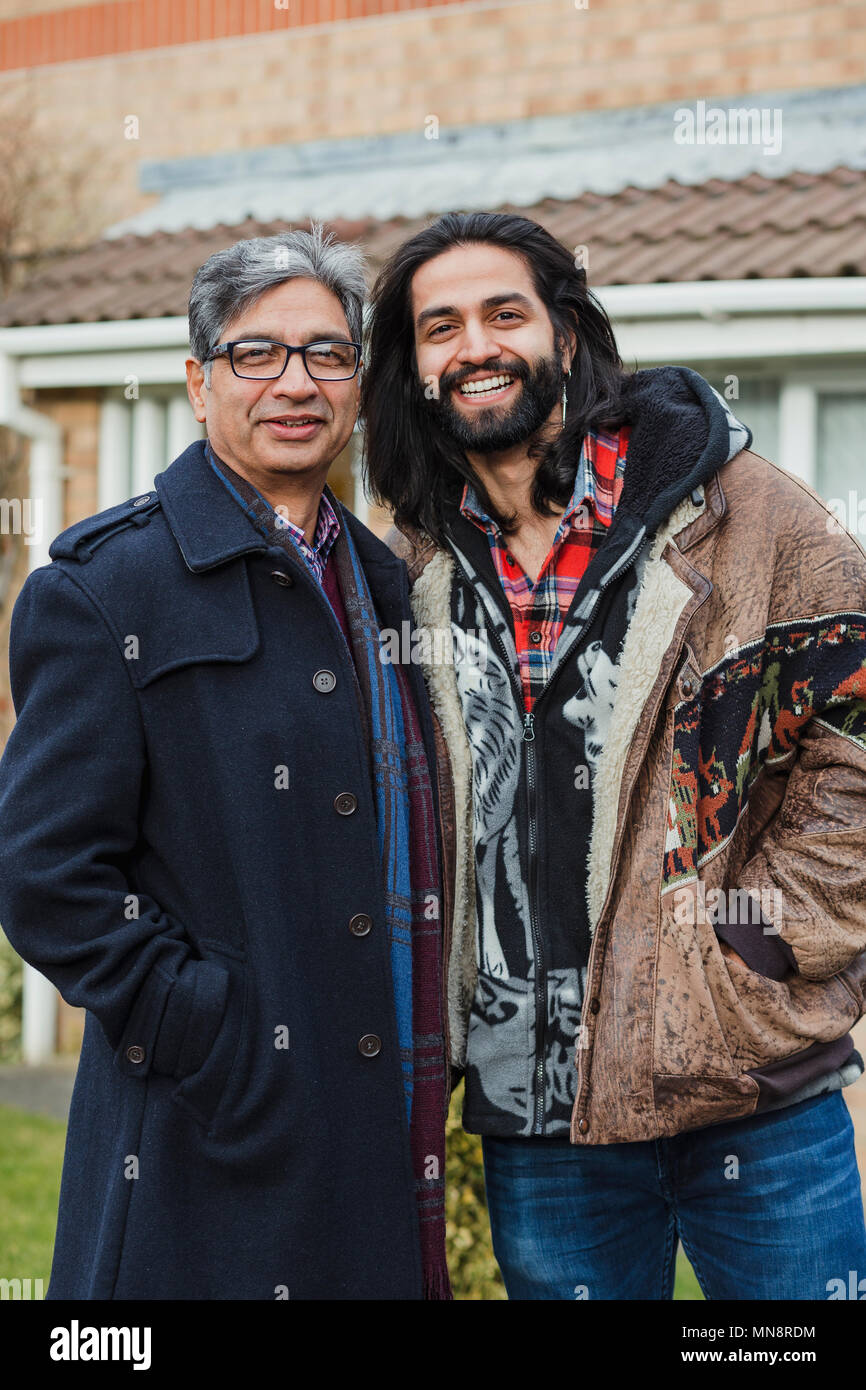 Portrait father son pakistani hi-res stock photography and images - Alamy