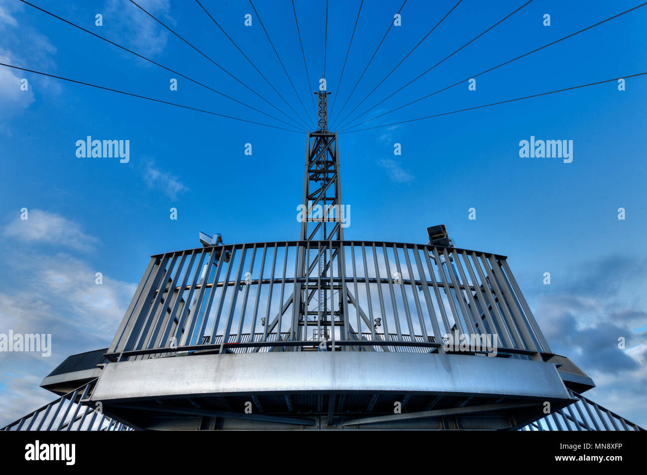 Viewing platform built structure hi-res stock photography and images ...