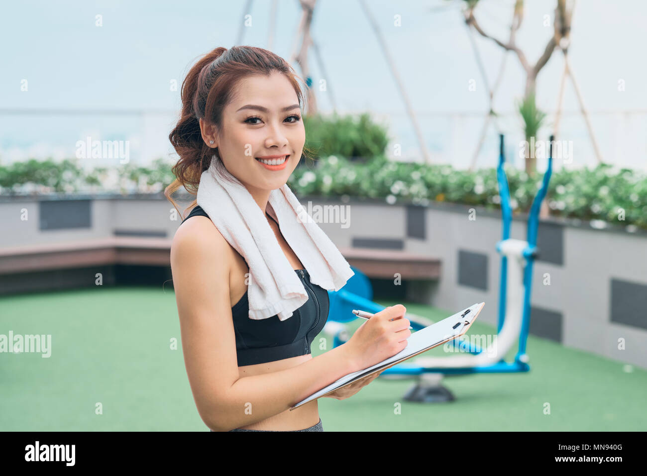 Preparing workout hi-res stock photography and images - Alamy
