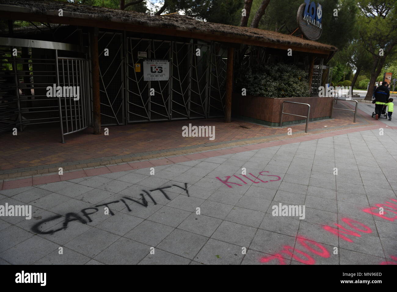 Animal rights graffiti hi-res stock photography and images - Alamy