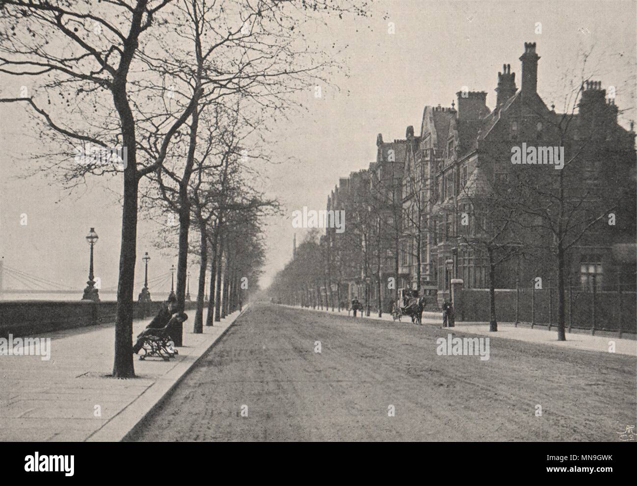 Chelsea embankment hi-res stock photography and images - Alamy