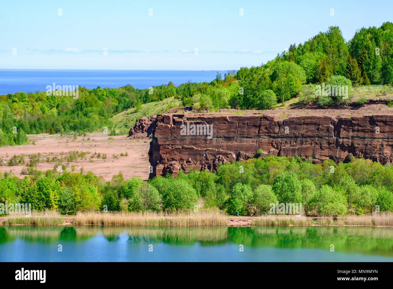 Rock quarry beach hi-res stock photography and images - Alamy