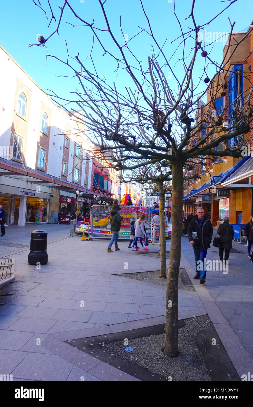 Shoppers in harrow town centre hi-res stock photography and images - Alamy