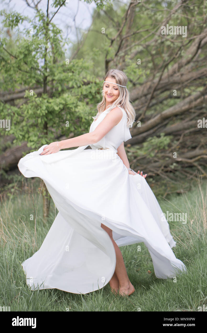 Beautiful woman - the bride. Boho style woman. Barefoot beautiful woman ...