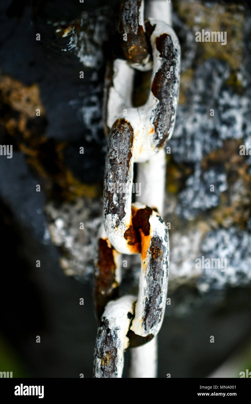 Chains chain chained hi-res stock photography and images - Alamy