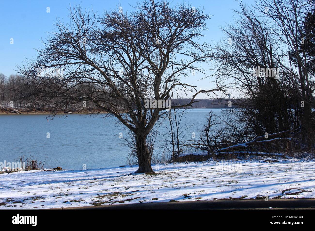 The snowy landscape at Caesar Creek State Park in southwestern Ohio ...