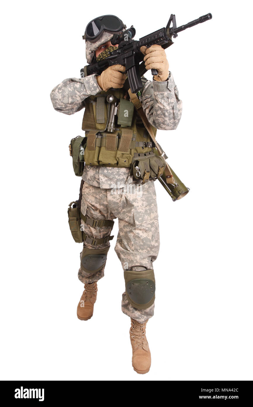 US soldier with rifle on white background Stock Photo - Alamy