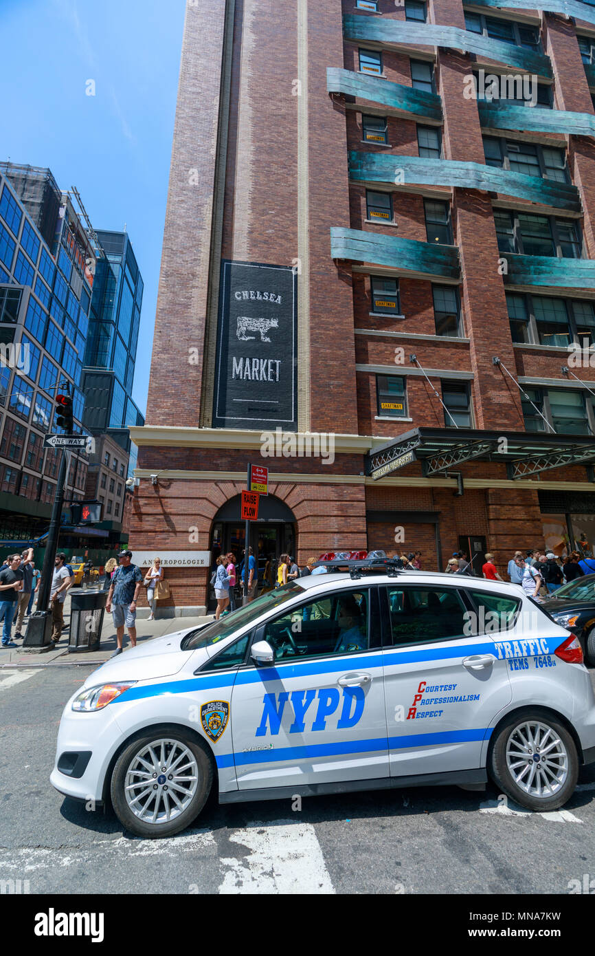 Watch factory building america hi-res stock photography and images - Alamy