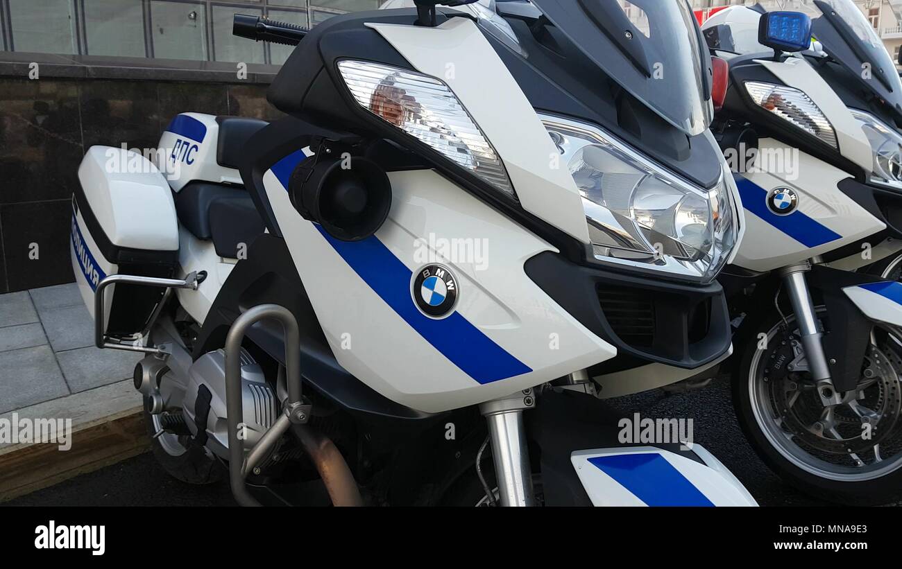 Team of motorcycle police officers hi-res stock photography and images ...